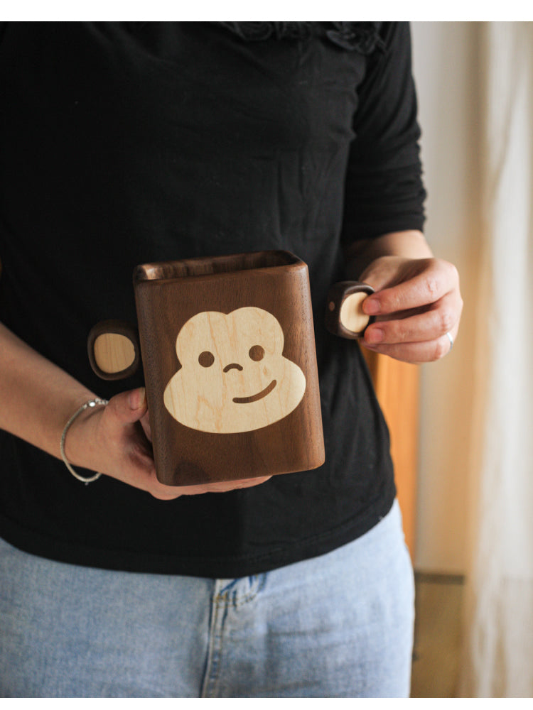 Big-Eared Monkey Wooden Pen Holder, Creative Desktop Organization, Fun ...