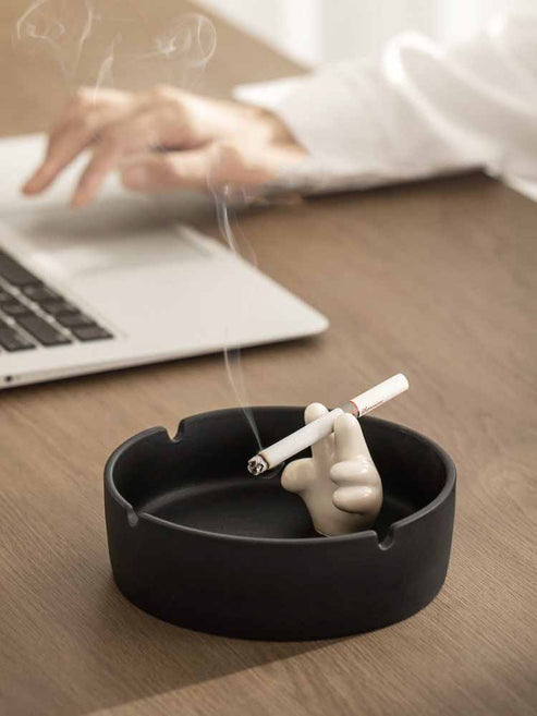 Cigarette-Shaped Ashtray Held Between Fingers, Funny Desktop Organizat ...