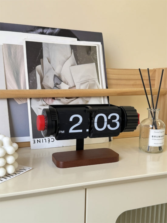 Classic Automatic Page-Turning Clock, Office Desktop Decoration Orname ...