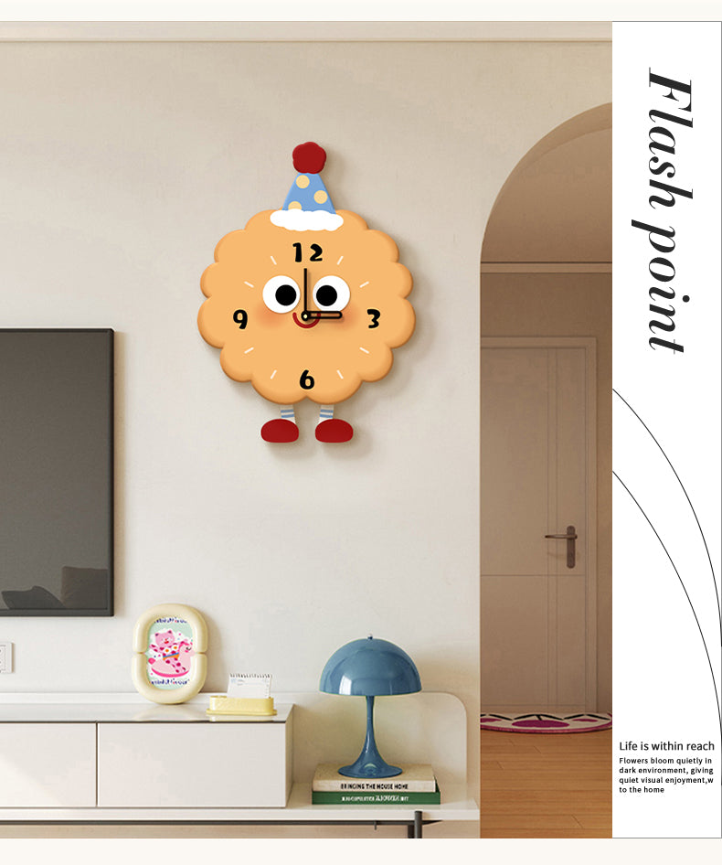 Cute cartoon biscuit wall clock with smiley face, children's room deco ...