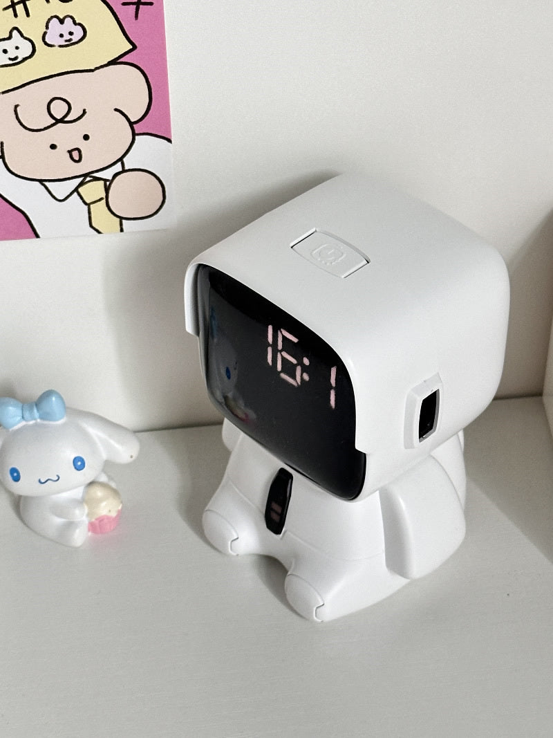 Cute Little Robot Electronic Clock, Timer, Christmas Gift – MoreAngle