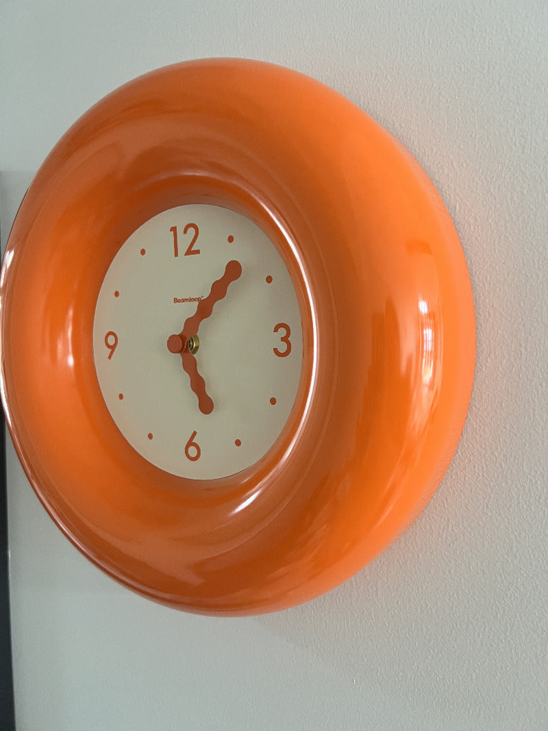 Exquisite Jelly Orange Round Art Silent Wall Clock – MoreAngle
