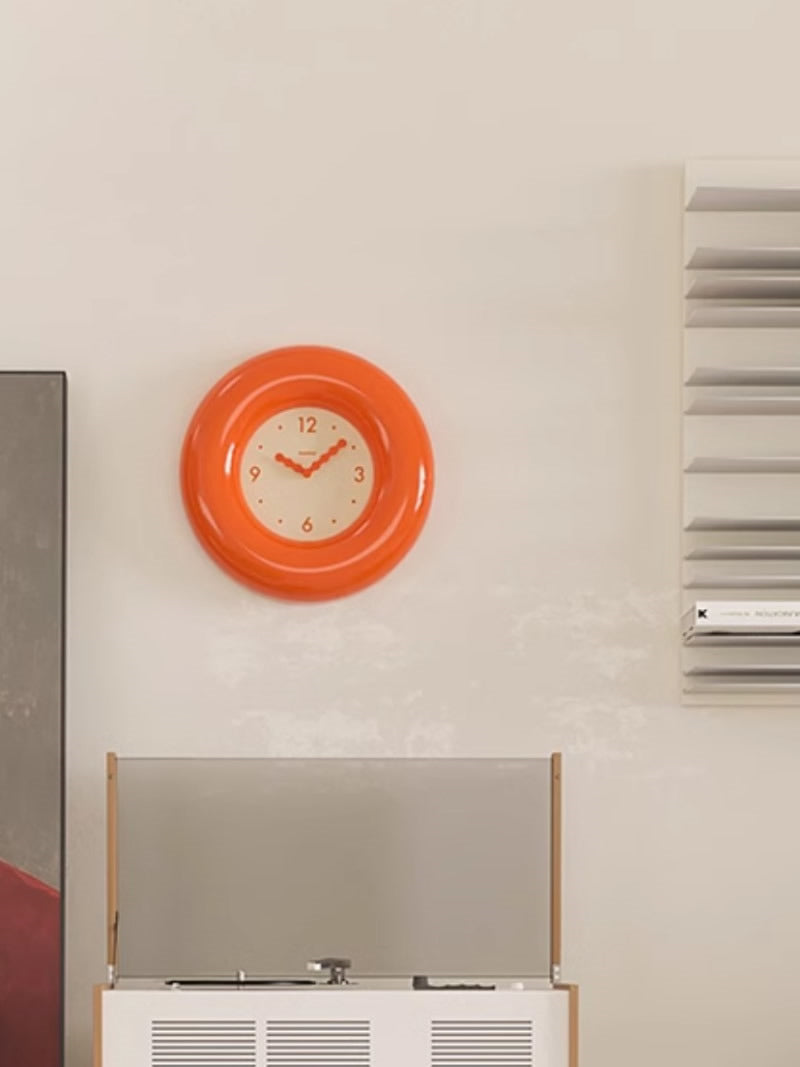 Exquisite Jelly Orange Round Art Silent Wall Clock – MoreAngle