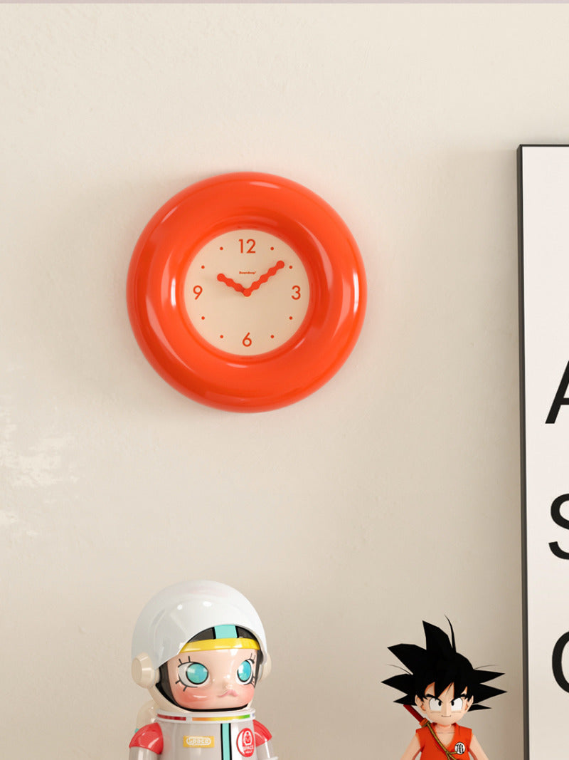 Exquisite Jelly Orange Round Art Silent Wall Clock – MoreAngle