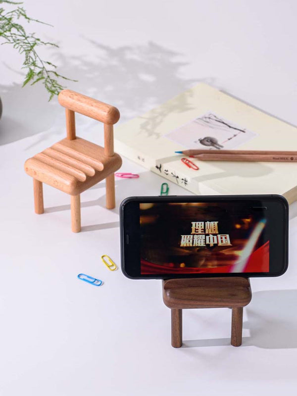 Mini wooden chair phone holder, multiple angles viewing – More Angle